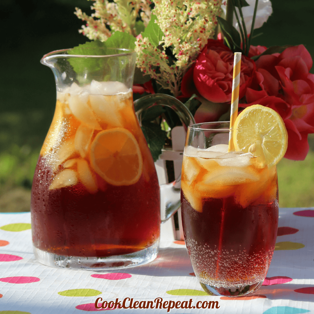 Easy to Make Sweet Tea Recipe - Cook Clean Repeat