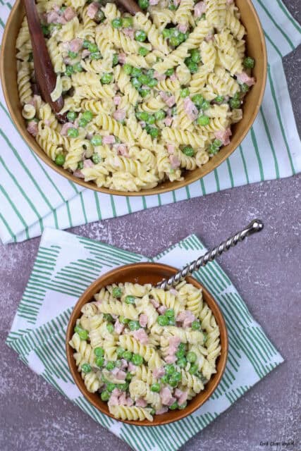 Copycat Ruby Tuesday Pasta Salad Recipe - Cook Clean Repeat