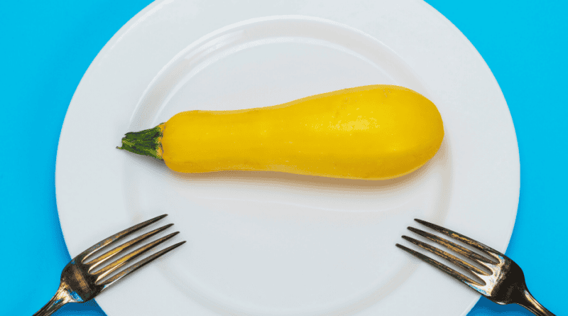 How To Clean Yellow Squash - Cook Clean Repeat