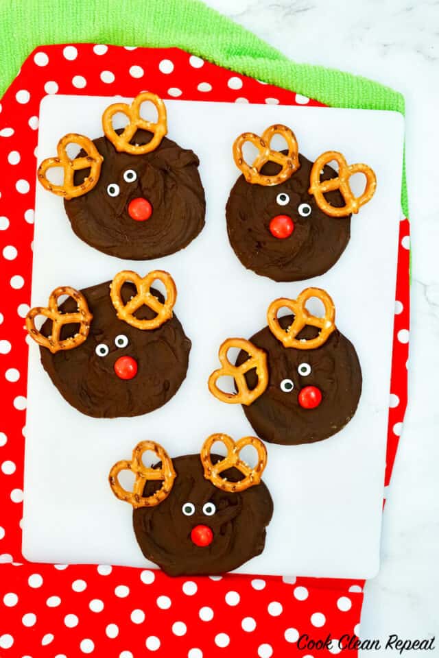 Chocolate Reindeer Bark - Cook Clean Repeat