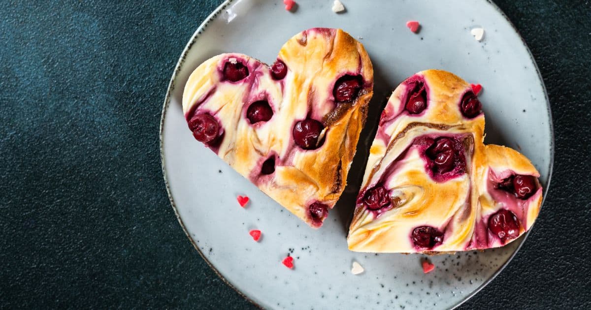 29 Easy Valentine Desserts for Work - Cook Clean Repeat
