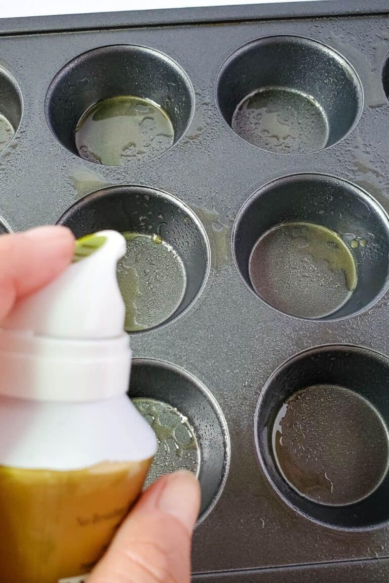 Easy Peach Upside Down Cupcakes - Cook Clean Repeat